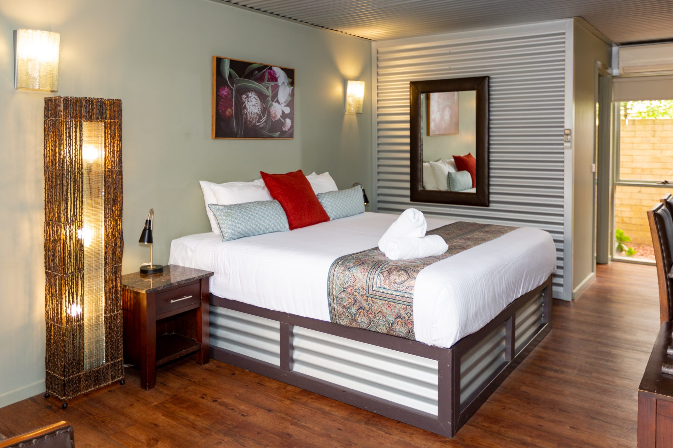 The Olive Tree Motel | That Hotel Bed